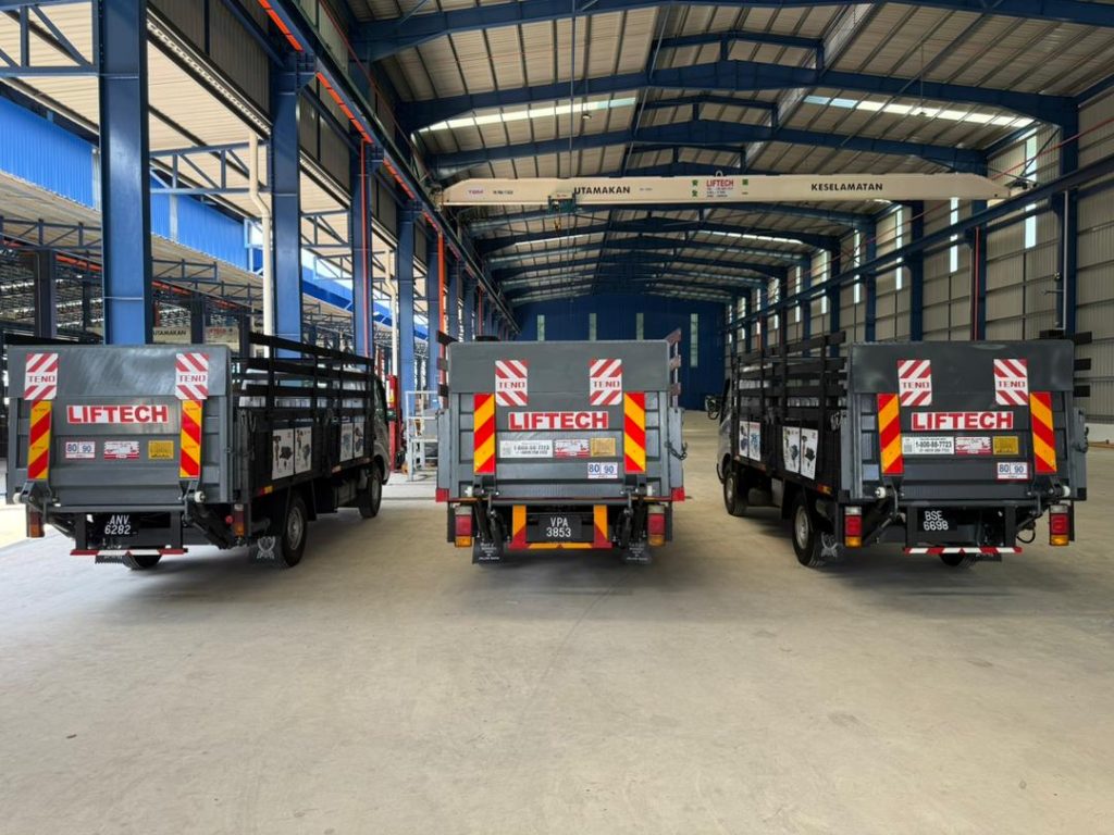 Hydraulic Tail Lifter - Liftech